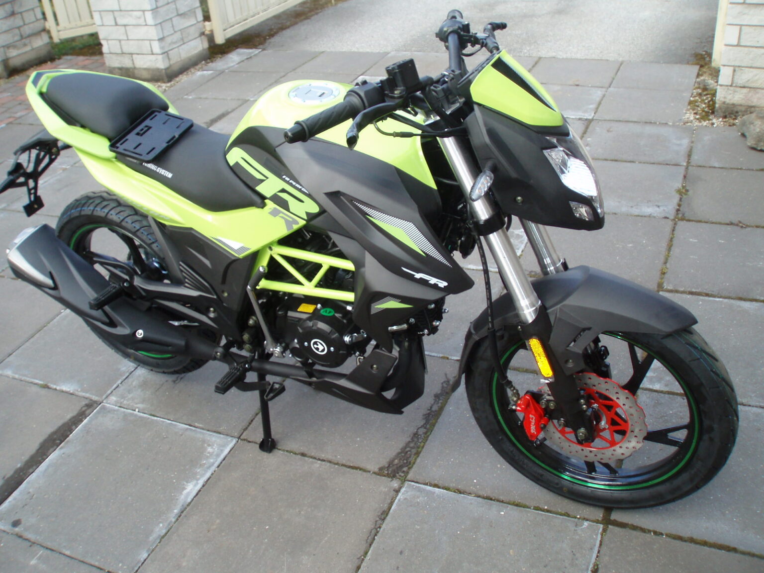 MOPEED F51 50CC ROHELINE - Wõro Moto